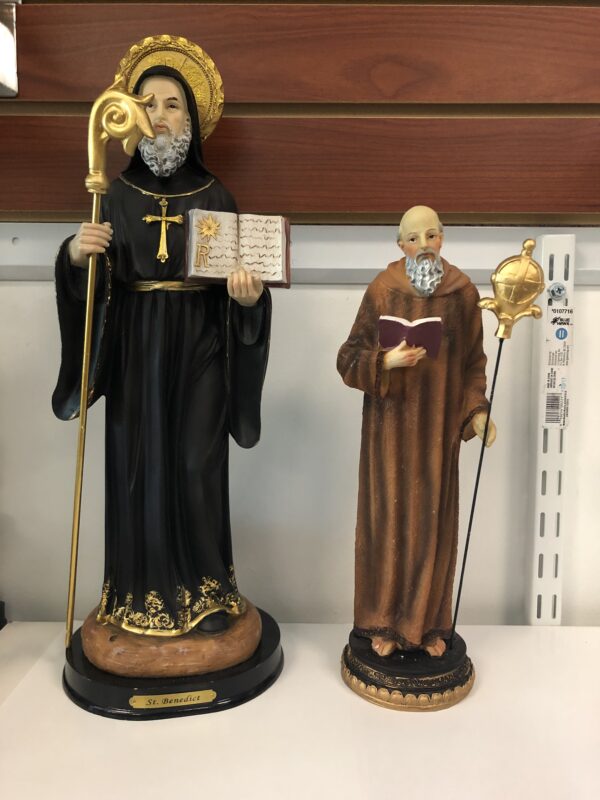 Saint Benedict Statue – Botánica Poder y Vida